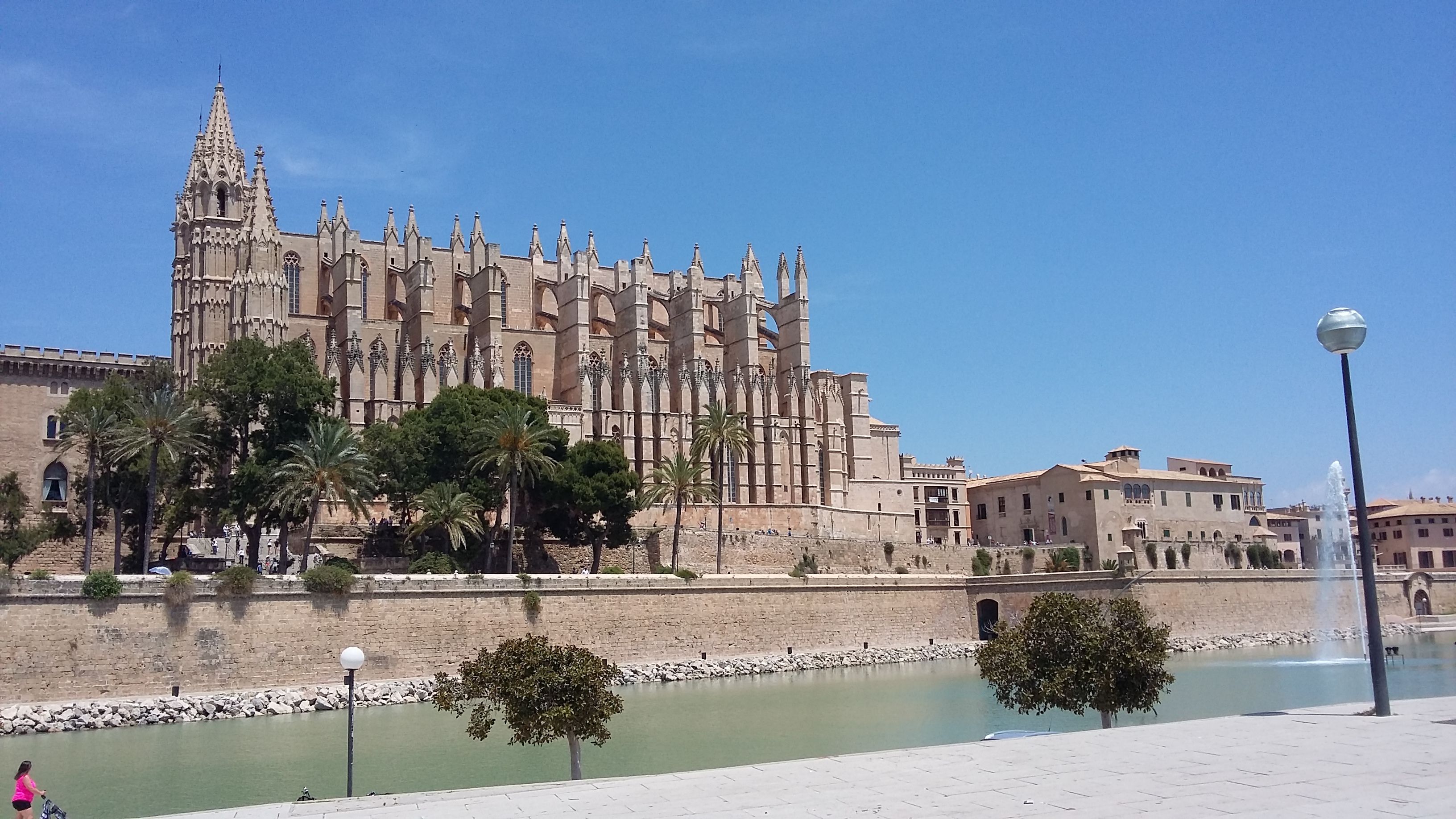 Savarankiška kelionė į Maljorką: ką pamatyti ir kaip sutaupyti ...